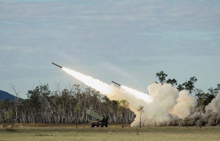 First army HIMARS long-range artillery units arrive in Australia | PS News