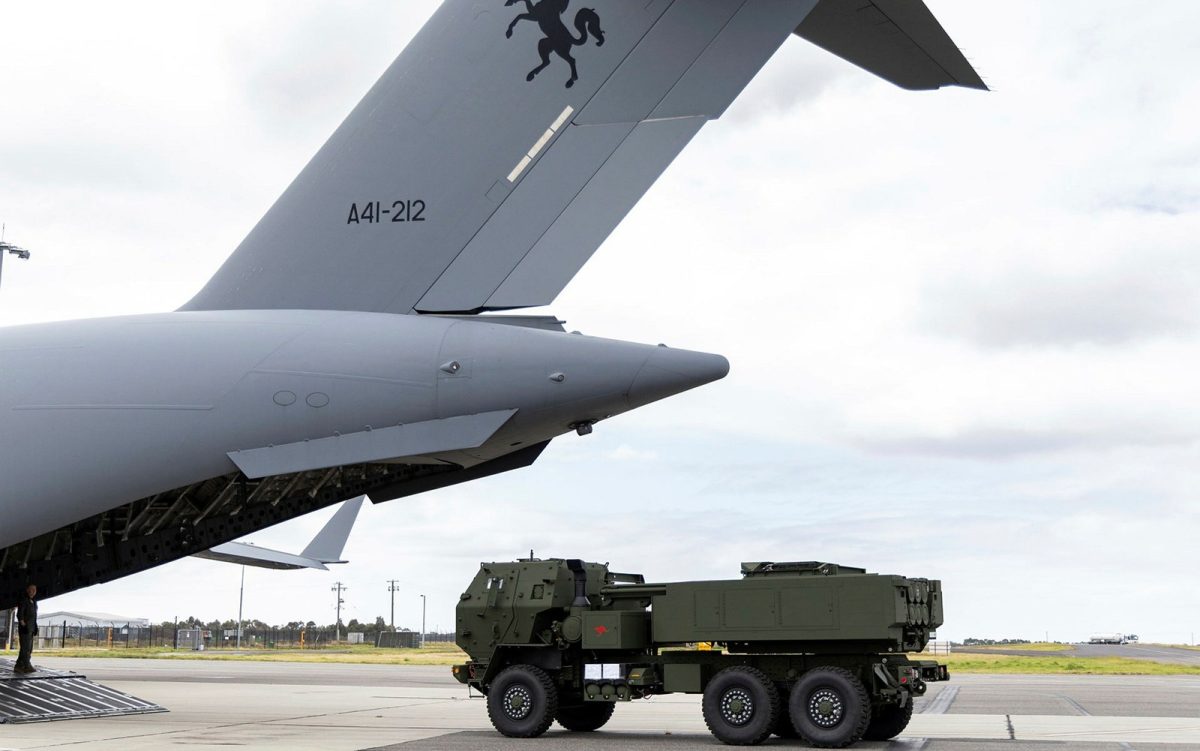 First army HIMARS long-range artillery units arrive in Australia | PS News